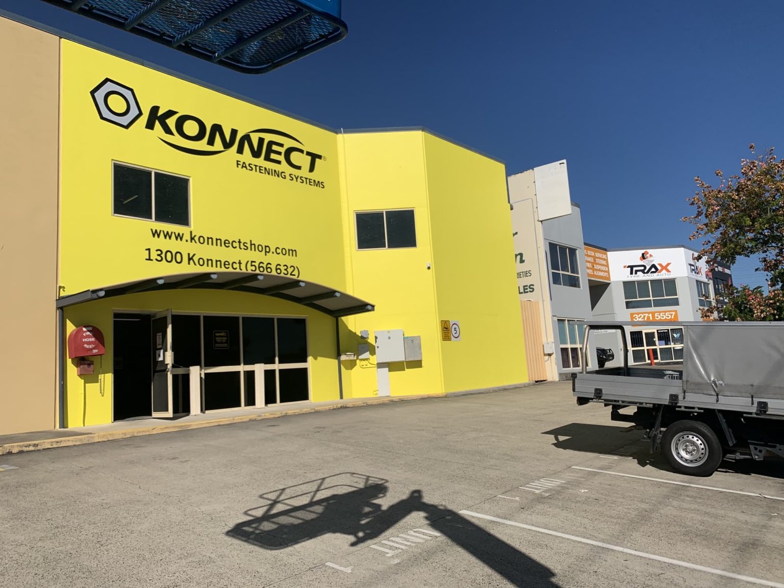 Hand Painted Signs | DW Signs